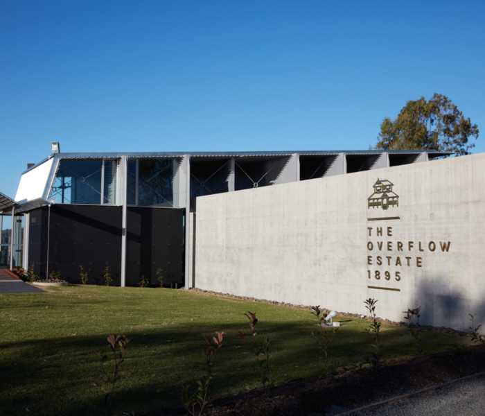 The Overflow Estate - Helicopter Winery Tour - Bekaa Air